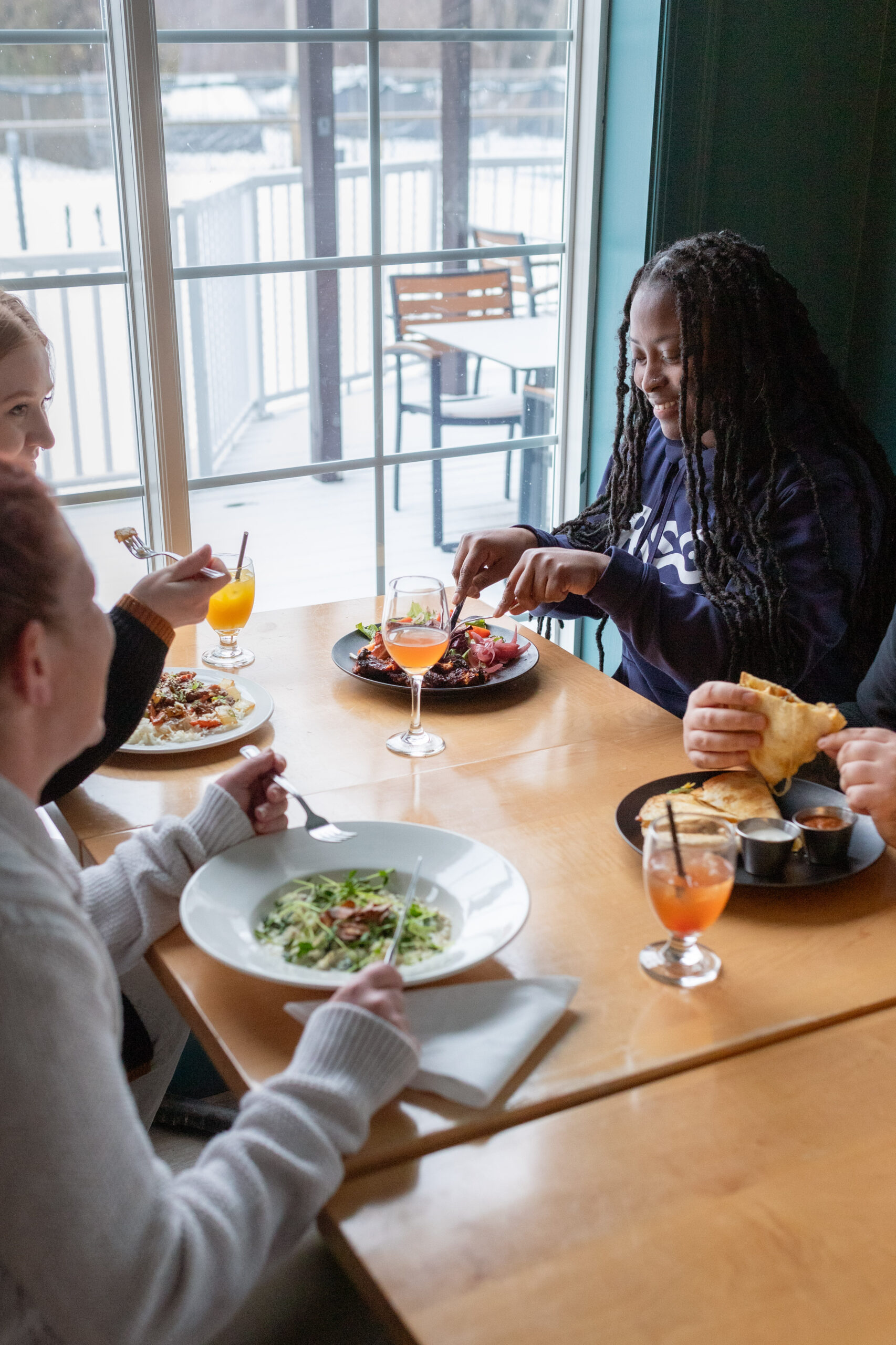 Contact | The Bridge Public House